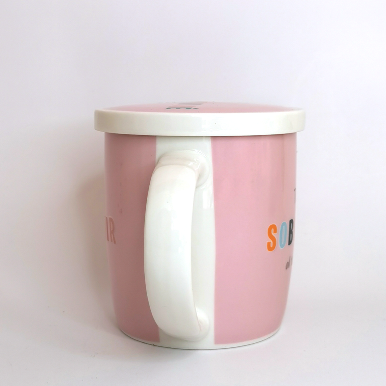 Taza para té con tapa y filtro «Teletrabajo» – Entre Tés y Cafés